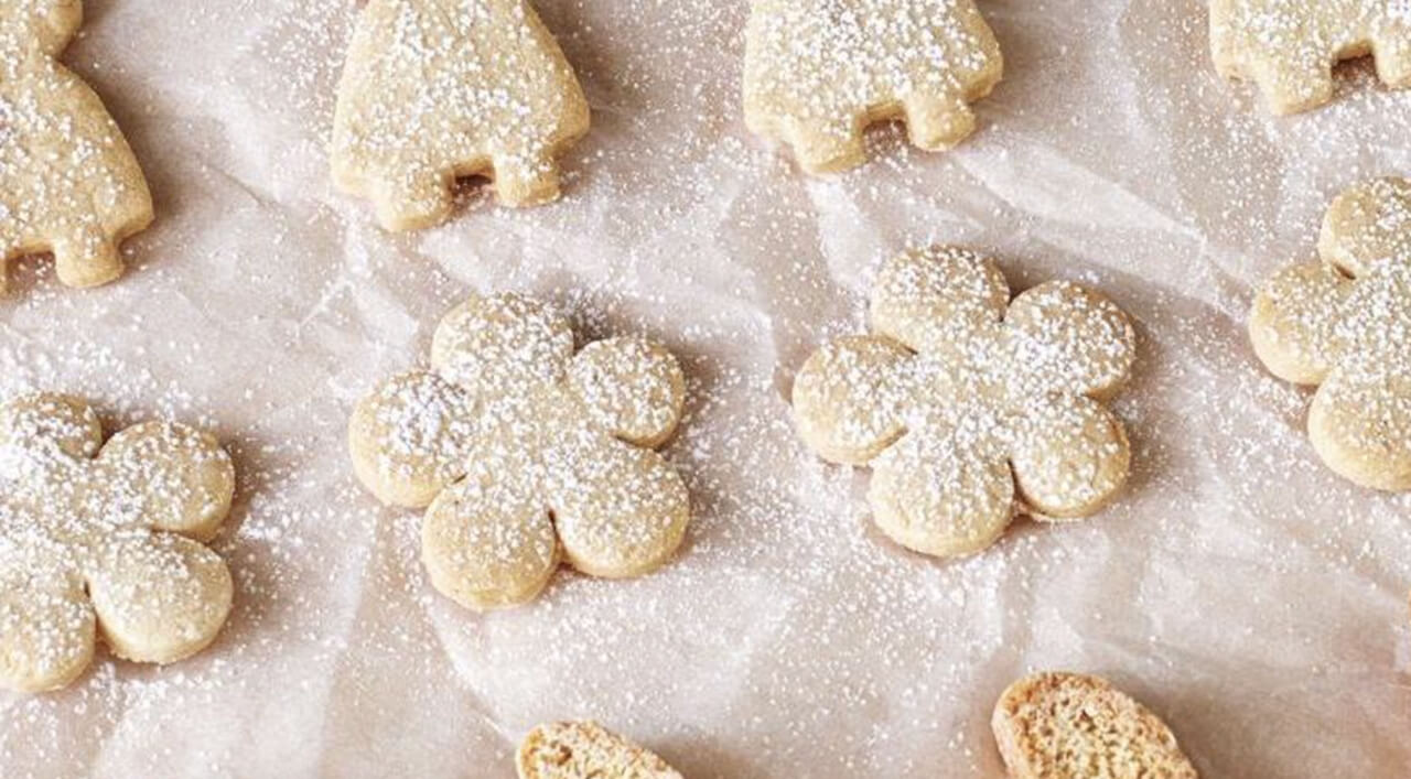 MENORCAN FLOWER BISCUITS (PASTISSETS) – Brindisa Spanish Foods